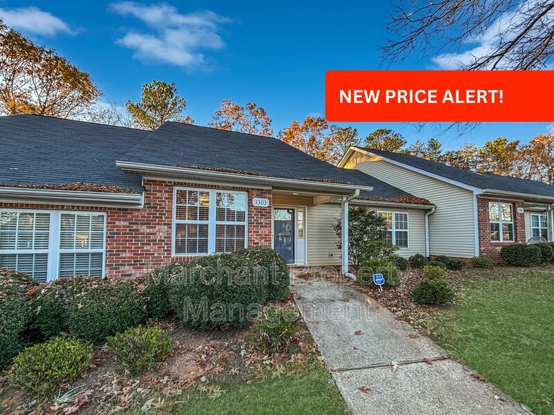 1303 Wenwood Court Greenville, SC 29607 | Marchant Property Management, LLC